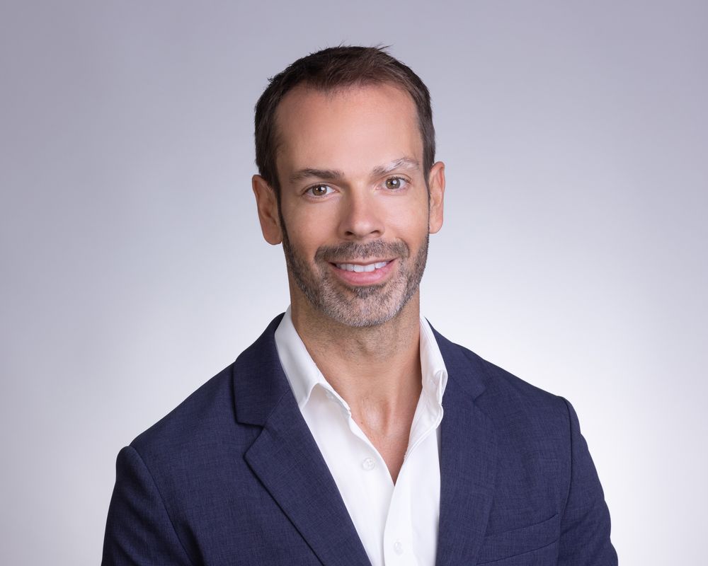 Stephen Hunnewell Chief, Global Public Sector, Premise Data